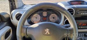 Pelēks Peugeot Partner 2012 Daugavpils, ar dzinēja tilpumu 1.60 L un nobraukumu 322 tūkst. km par 3950 €, foto 13 vietnē AUTOMOTO.COM.LV