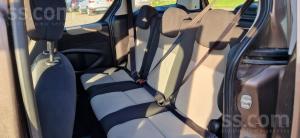 Pelēks Peugeot Partner 2012 Daugavpils, ar dzinēja tilpumu 1.60 L un nobraukumu 322 tūkst. km par 3950 €, foto 21 vietnē AUTOMOTO.COM.LV