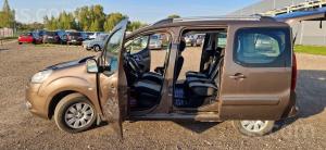 Pelēks Peugeot Partner 2012 Daugavpils, ar dzinēja tilpumu 1.60 L un nobraukumu 322 tūkst. km par 3950 €, foto 31 vietnē AUTOMOTO.COM.LV