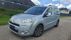 Pelēks Peugeot Partner 2012 Kauņa, ar dzinēja tilpumu 1.56 L un nobraukumu 190 tūkst. km par 5250 €, foto  vietnē AUTOMOTO.COM.LV