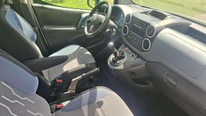 Pelēks Peugeot Partner 2012 Kauņa, ar dzinēja tilpumu 1.56 L un nobraukumu 190 tūkst. km par 5250 €, foto 12 vietnē AUTOMOTO.COM.LV