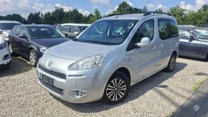 Pelēks Peugeot Partner 2012 Kauņa, ar dzinēja tilpumu 1.56 L un nobraukumu 190 tūkst. km par 5200 €, foto  vietnē AUTOMOTO.COM.LV