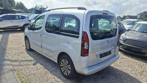 Pelēks Peugeot Partner 2012 Kauņa, ar dzinēja tilpumu 1.56 L un nobraukumu 190 tūkst. km par 5200 €, foto 11 vietnē AUTOMOTO.COM.LV