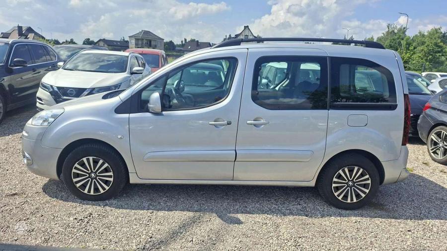 Pelēks Peugeot Partner 2012 Kauņa, ar dzinēja tilpumu 1.56 L un nobraukumu 190 tūkst. km par 5200 €, foto 12 vietnē AUTOMOTO.COM.LV