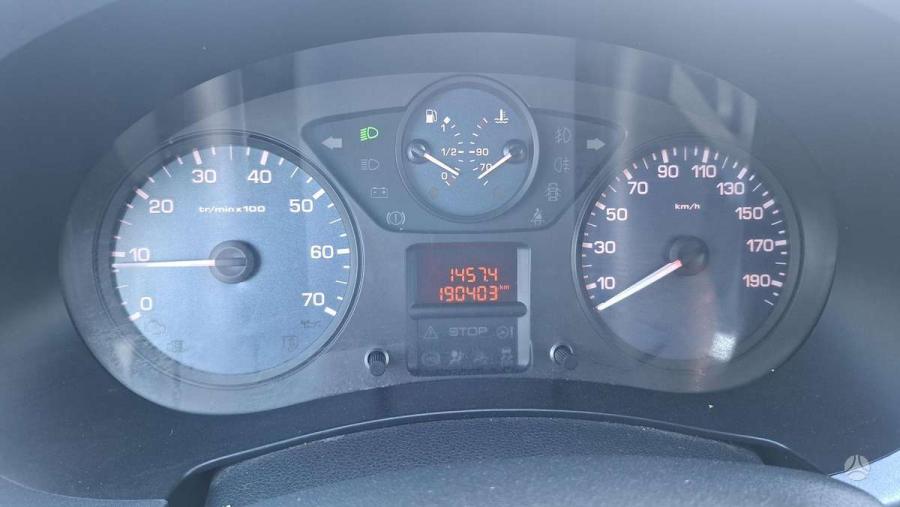 Pelēks Peugeot Partner 2012 Kauņa, ar dzinēja tilpumu 1.56 L un nobraukumu 190 tūkst. km par 5200 €, foto 16 vietnē AUTOMOTO.COM.LV