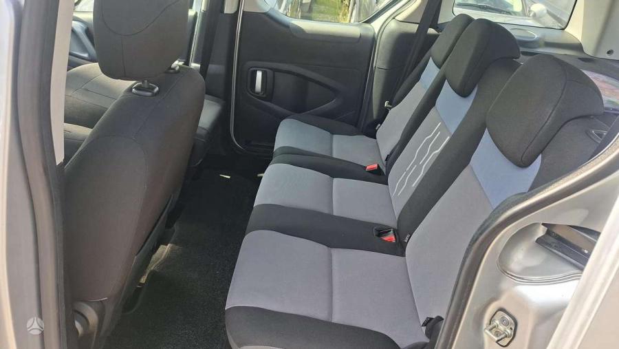 Pelēks Peugeot Partner 2012 Kauņa, ar dzinēja tilpumu 1.56 L un nobraukumu 190 tūkst. km par 5200 €, foto 20 vietnē AUTOMOTO.COM.LV