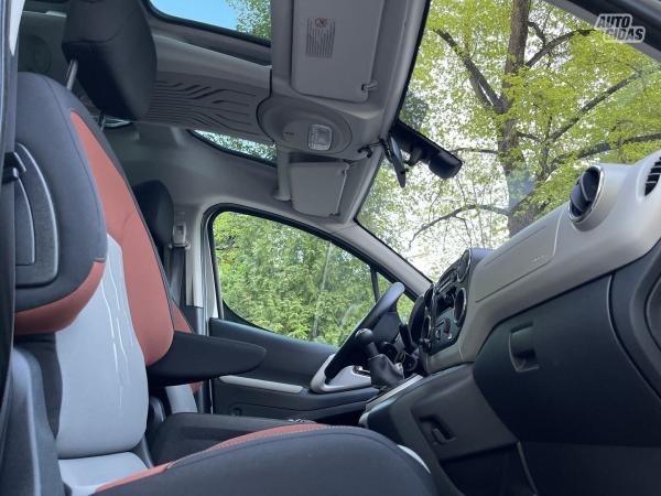 Pelēks Peugeot Partner 2013 Utena, ar dzinēja tilpumu 1.60 L un nobraukumu 249 tūkst. km par 6750 €, foto 1 vietnē AUTOMOTO.COM.LV