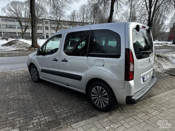 Grey Peugeot Partner 2014 in Klaipeda, with an engine capacity of 1.60 L and mileage of 272 thousand km for 4200 €, photo 6 on AUTOMOTO.COM.LV