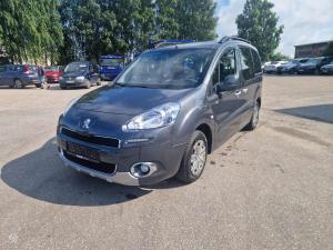 Pelēks Peugeot Partner 2015 Ukmergė, ar dzinēja tilpumu 1.56 L un nobraukumu 200 tūkst. km par 4950 €, foto  vietnē AUTOMOTO.COM.LV