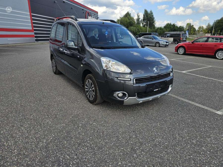 Pelēks Peugeot Partner 2015 Ukmergė, ar dzinēja tilpumu 1.56 L un nobraukumu 223 tūkst. km par 4700 €, foto 10 vietnē AUTOMOTO.COM.LV