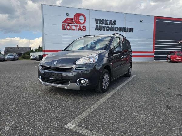 Pelēks Peugeot Partner 2015 Ukmergė, ar dzinēja tilpumu 1.56 L un nobraukumu 223 tūkst. km par 4700 €, foto 10 vietnē AUTOMOTO.COM.LV