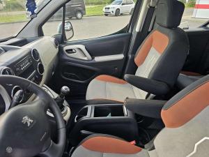 Pelēks Peugeot Partner 2015 Ukmergė, ar dzinēja tilpumu 1.56 L un nobraukumu 223 tūkst. km par 4700 €, foto 17 vietnē AUTOMOTO.COM.LV