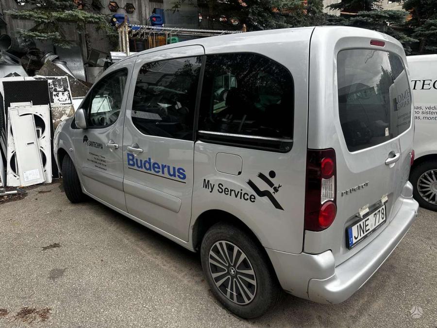 Серый Пежо Partner 2016 в Вильнюс, объемом двигателя 1.56 л и пробегом 253 тыс. км за 3630 €, фото 15 на AUTOMOTO.COM.LV