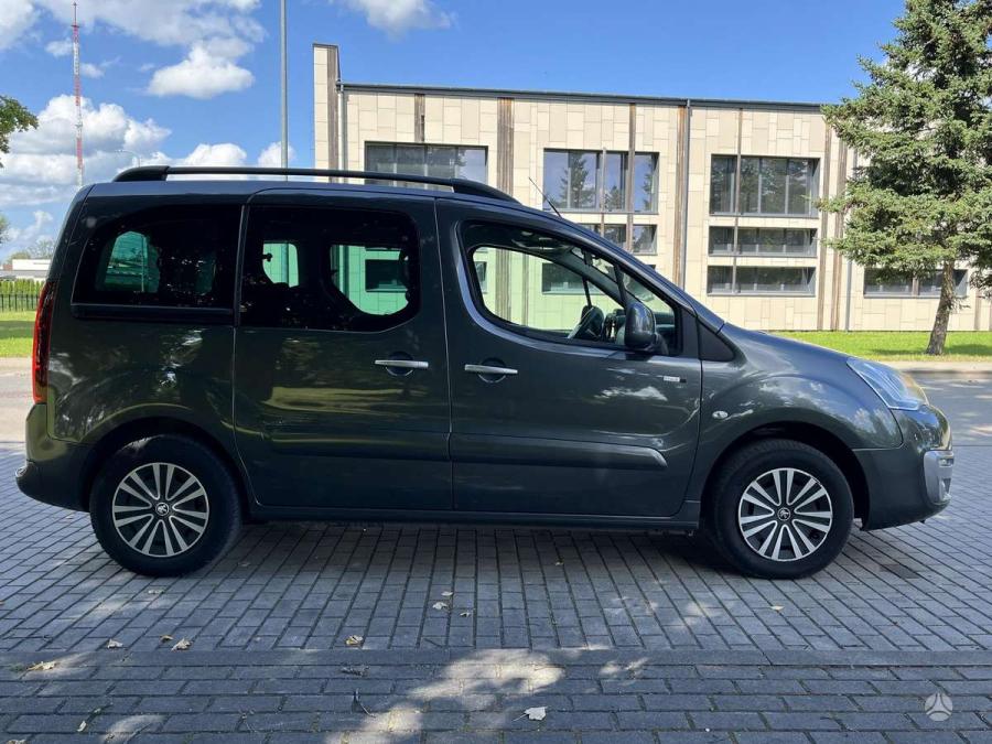 Pelēks Peugeot Partner 2016 Tauragė, ar dzinēja tilpumu 1.20 L un nobraukumu 140 tūkst. km par 4950 €, foto 5 vietnē AUTOMOTO.COM.LV