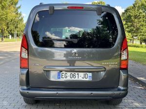 Pelēks Peugeot Partner 2016 Tauragė, ar dzinēja tilpumu 1.20 L un nobraukumu 140 tūkst. km par 4950 €, foto 8 vietnē AUTOMOTO.COM.LV