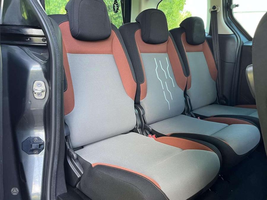Pelēks Peugeot Partner 2016 Tauragė, ar dzinēja tilpumu 1.20 L un nobraukumu 140 tūkst. km par 4950 €, foto 13 vietnē AUTOMOTO.COM.LV