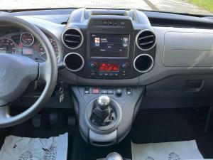 Pelēks Peugeot Partner 2016 Tauragė, ar dzinēja tilpumu 1.20 L un nobraukumu 140 tūkst. km par 4950 €, foto 15 vietnē AUTOMOTO.COM.LV