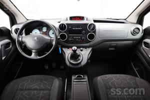 Pelēks Peugeot Partner 2018 Rīga, ar dzinēja tilpumu 1.60 L un nobraukumu 0 tūkst. km par 6495 €, foto 8 vietnē AUTOMOTO.COM.LV
