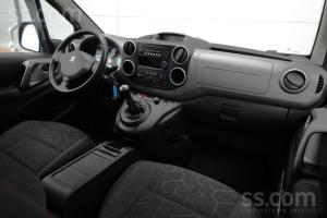 Pelēks Peugeot Partner 2018 Rīga, ar dzinēja tilpumu 1.60 L un nobraukumu 0 tūkst. km par 6495 €, foto 12 vietnē AUTOMOTO.COM.LV