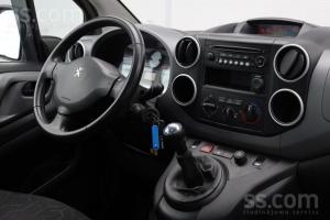 Pelēks Peugeot Partner 2018 Rīga, ar dzinēja tilpumu 1.60 L un nobraukumu 0 tūkst. km par 6495 €, foto 13 vietnē AUTOMOTO.COM.LV