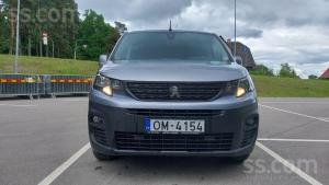 Grey Peugeot Partner 2019 in Aluksne, with an engine capacity of 1.50 L and mileage of 0 thousand km for 9300 €, photo 4 on AUTOMOTO.COM.LV