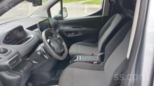 Grey Peugeot Partner 2019 in Aluksne, with an engine capacity of 1.50 L and mileage of 0 thousand km for 9300 €, photo 18 on AUTOMOTO.COM.LV