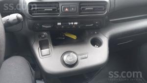 Grey Peugeot Partner 2019 in Aluksne, with an engine capacity of 1.50 L and mileage of 0 thousand km for 9300 €, photo 22 on AUTOMOTO.COM.LV