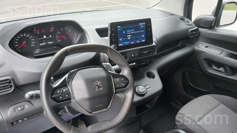 Grey Peugeot Partner 2019 in Aluksne, with an engine capacity of 1.50 L and mileage of 0 thousand km for 9300 €, photo 27 on AUTOMOTO.COM.LV