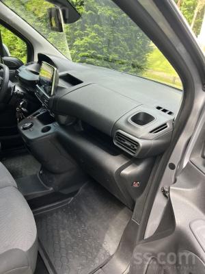 Pelēks Peugeot Partner 2019 Rīga, ar dzinēja tilpumu 1.50 L un nobraukumu 68 tūkst. km par 13500 €, foto 15 vietnē AUTOMOTO.COM.LV