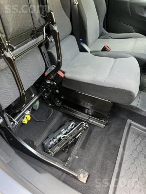Pelēks Peugeot Partner 2019 Rīga, ar dzinēja tilpumu 1.50 L un nobraukumu 68 tūkst. km par 13500 €, foto 19 vietnē AUTOMOTO.COM.LV