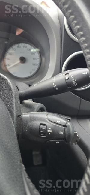 Grey Peugeot Partner 2018 in Riga, with an engine capacity of 1.60 L and mileage of 96 thousand km for 7350 €, photo 12 on AUTOMOTO.COM.LV