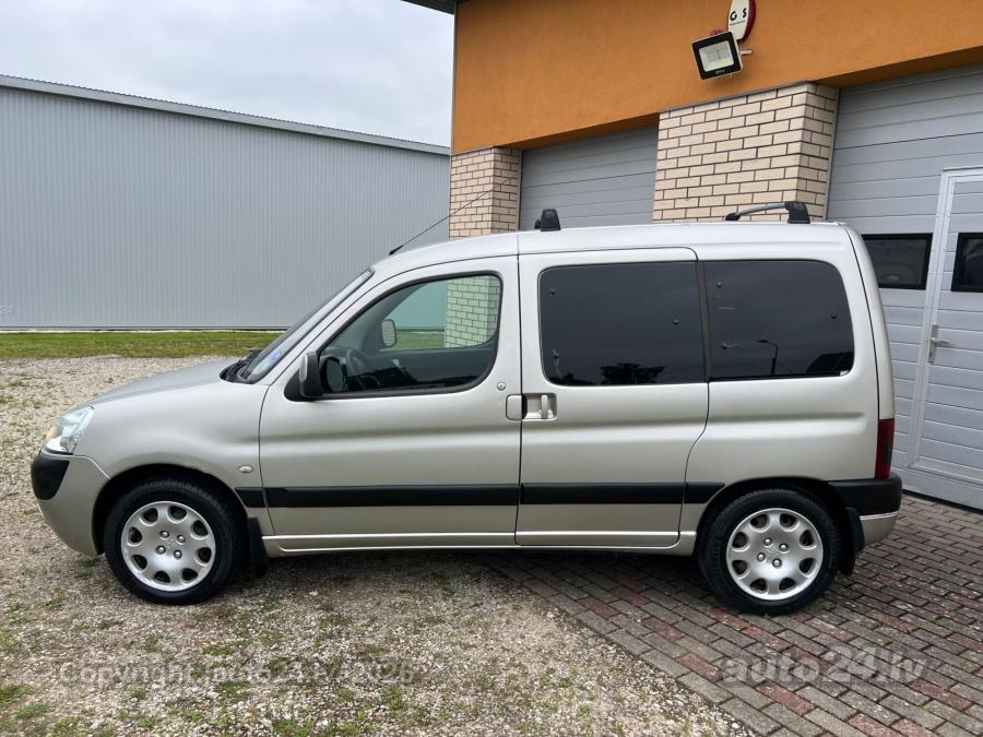 Grey Peugeot Partner 2005 in Paide, with an engine capacity of 1.60 L and mileage of 182 thousand km for 2599 €, photo 4 on AUTOMOTO.COM.LV