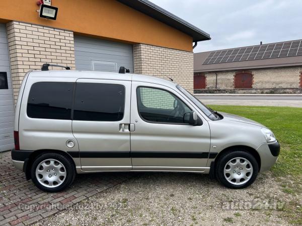 Grey Peugeot Partner 2005 in Paide, with an engine capacity of 1.60 L and mileage of 182 thousand km for 2599 €, photo 10 on AUTOMOTO.COM.LV