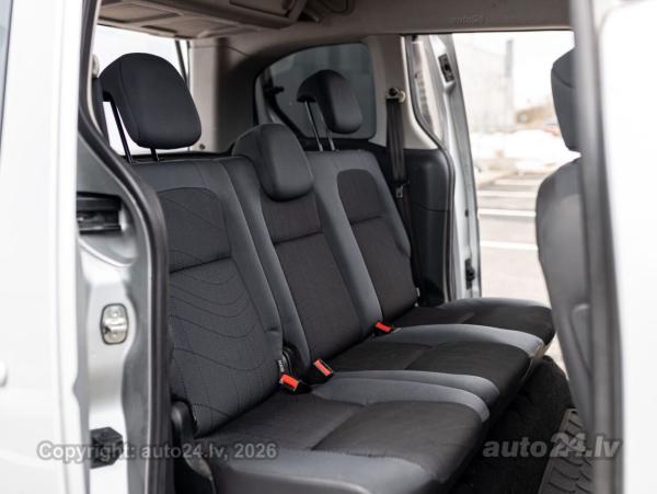 Pelēks Peugeot Partner 2009 Tallina, ar dzinēja tilpumu 1.60 L un nobraukumu 256 tūkst. km par 2990 €, foto 11 vietnē AUTOMOTO.COM.LV
