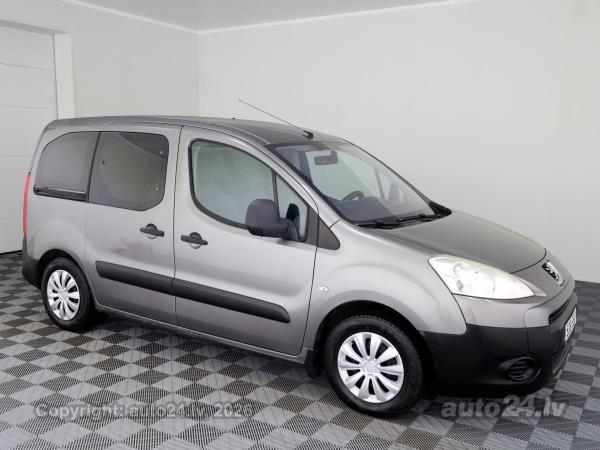 Pelēks Peugeot Partner 2009 Tallina, ar dzinēja tilpumu 1.60 L un nobraukumu 203 tūkst. km par 1699 €, foto 1 vietnē AUTOMOTO.COM.LV