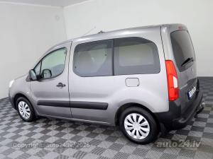 Pelēks Peugeot Partner 2009 Tallina, ar dzinēja tilpumu 1.60 L un nobraukumu 203 tūkst. km par 1699 €, foto 5 vietnē AUTOMOTO.COM.LV