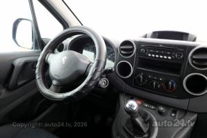 Pelēks Peugeot Partner 2009 Tallina, ar dzinēja tilpumu 1.60 L un nobraukumu 203 tūkst. km par 1699 €, foto 6 vietnē AUTOMOTO.COM.LV