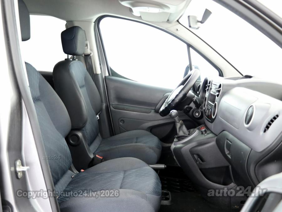 Pelēks Peugeot Partner 2009 Tallina, ar dzinēja tilpumu 1.60 L un nobraukumu 203 tūkst. km par 1699 €, foto 7 vietnē AUTOMOTO.COM.LV