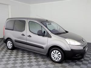 Pelēks Peugeot Partner 2009 Tallina, ar dzinēja tilpumu 1.60 L un nobraukumu 203 tūkst. km par 1699 €, foto 9 vietnē AUTOMOTO.COM.LV