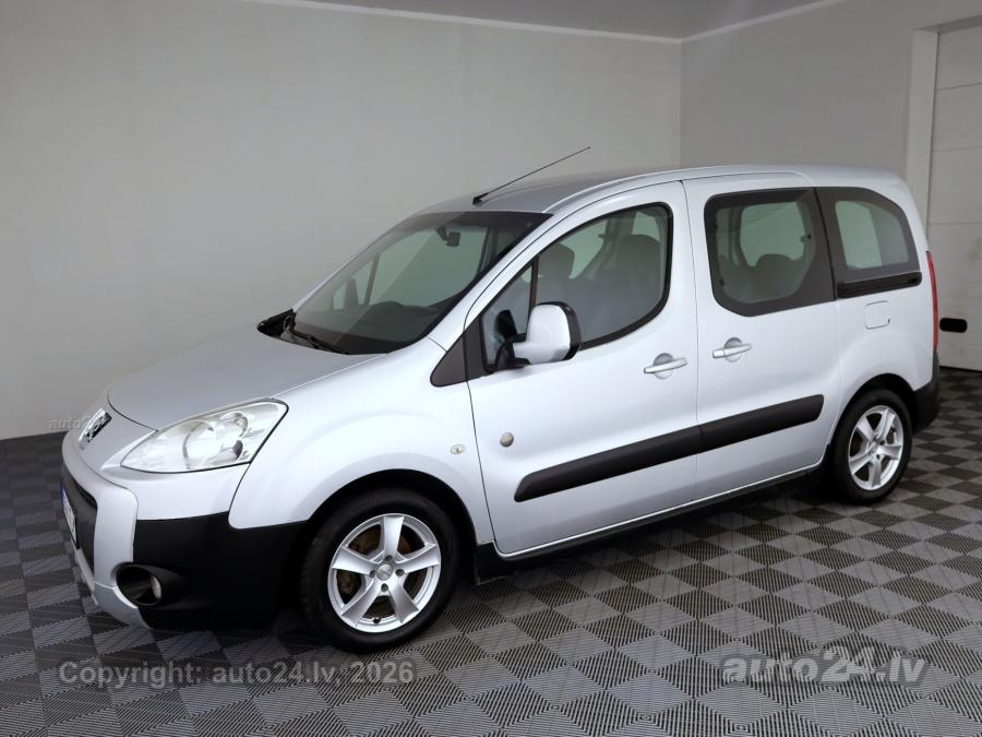 Pelēks Peugeot Partner 2009 Tallina, ar dzinēja tilpumu 1.60 L un nobraukumu 282 tūkst. km par 1899 €, foto 3 vietnē AUTOMOTO.COM.LV