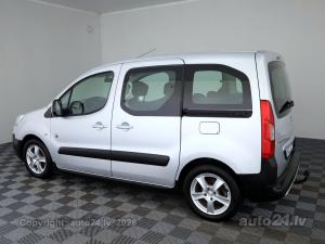 Pelēks Peugeot Partner 2009 Tallina, ar dzinēja tilpumu 1.60 L un nobraukumu 282 tūkst. km par 1899 €, foto 5 vietnē AUTOMOTO.COM.LV