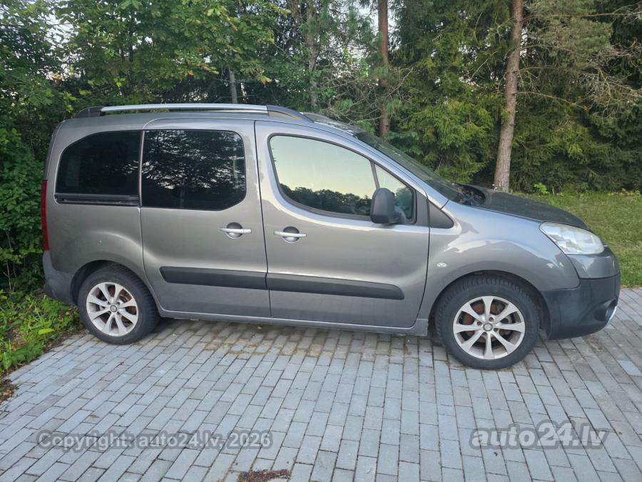 Pelēks Peugeot Partner 2010 Tallina, ar dzinēja tilpumu 1.60 L un nobraukumu 470 tūkst. km par 2900 €, foto 3 vietnē AUTOMOTO.COM.LV