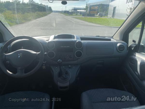 Pelēks Peugeot Partner 2010 Tallina, ar dzinēja tilpumu 1.60 L un nobraukumu 170 tūkst. km par 2350 €, foto 9 vietnē AUTOMOTO.COM.LV