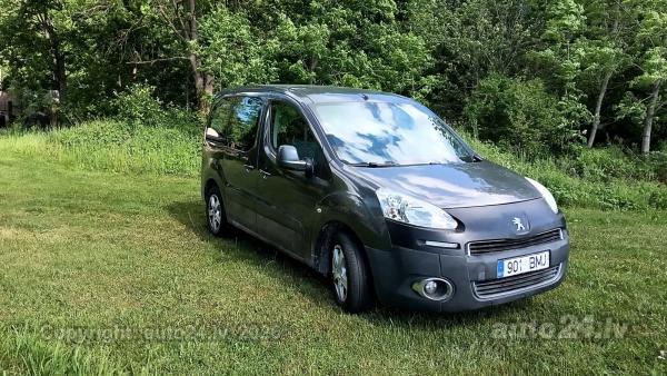 Grey Peugeot Partner 2014 in Tallinn, with an engine capacity of 1.60 L and mileage of 264 thousand km for 2800 €, photo 1 on AUTOMOTO.COM.LV