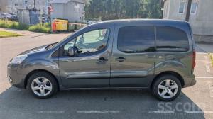 Grey Peugeot Partner 2014 in Riga, with an engine capacity of 1.60 L and mileage of 117 thousand km for 4300 €, photo 7 on AUTOMOTO.COM.LV