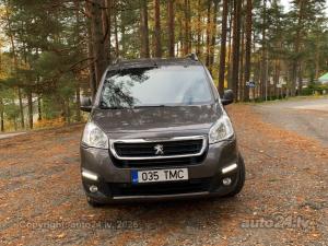Grey Peugeot Partner 2016 in Tallinn, with an engine capacity of 1.60 L and mileage of 268 thousand km for 5500 €, photo 2 on AUTOMOTO.COM.LV