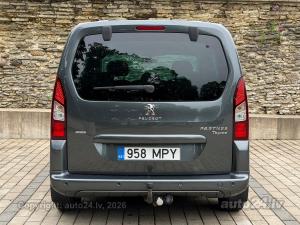 Grey Peugeot Partner 2016 in Tallinn, with an engine capacity of 1.60 L and mileage of 151 thousand km for 7790 €, photo 5 on AUTOMOTO.COM.LV