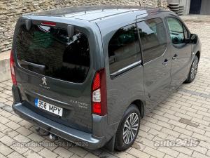 Grey Peugeot Partner 2016 in Tallinn, with an engine capacity of 1.60 L and mileage of 151 thousand km for 7790 €, photo 11 on AUTOMOTO.COM.LV