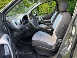 Grey Peugeot Partner 2016 in Tallinn, with an engine capacity of 1.60 L and mileage of 151 thousand km for 7790 €, photo 12 on AUTOMOTO.COM.LV