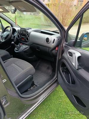 Pelēks Peugeot Partner 2018 Tallina, ar dzinēja tilpumu 1.60 L un nobraukumu 260 tūkst. km par 6500 €, foto 9 vietnē AUTOMOTO.COM.LV